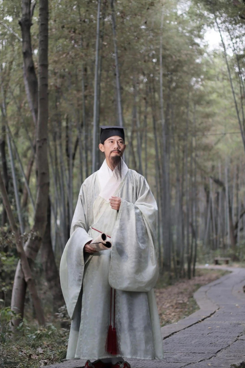 Mun Chun 暮春 Late Spring Ming Dynasty Daopao Men & Unisex Robe – Nüwa Hanfu