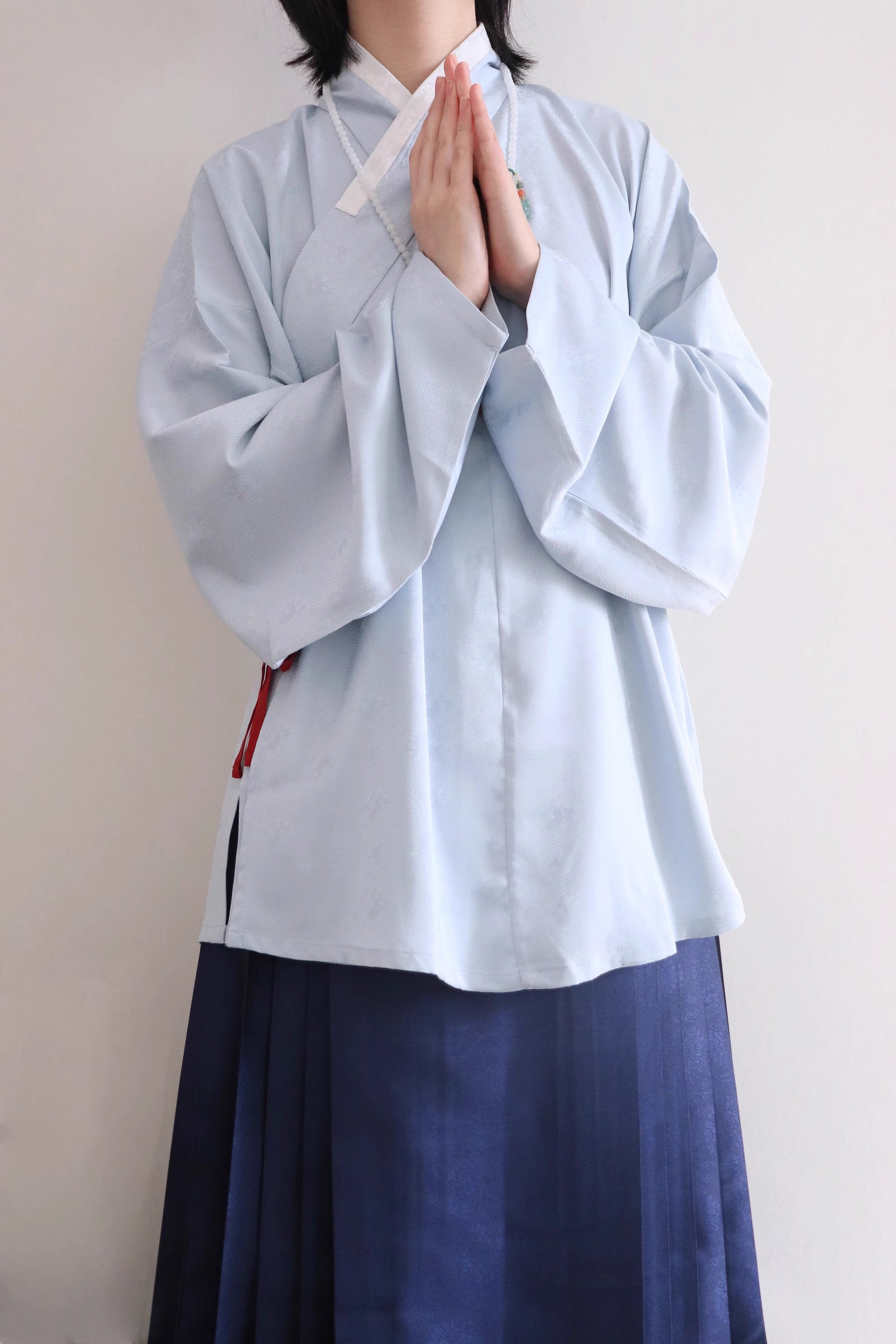 Pipa 琵琶 Lute Sleeve Middle Ming Dynasty Cross Collar Shirt – Nüwa Hanfu