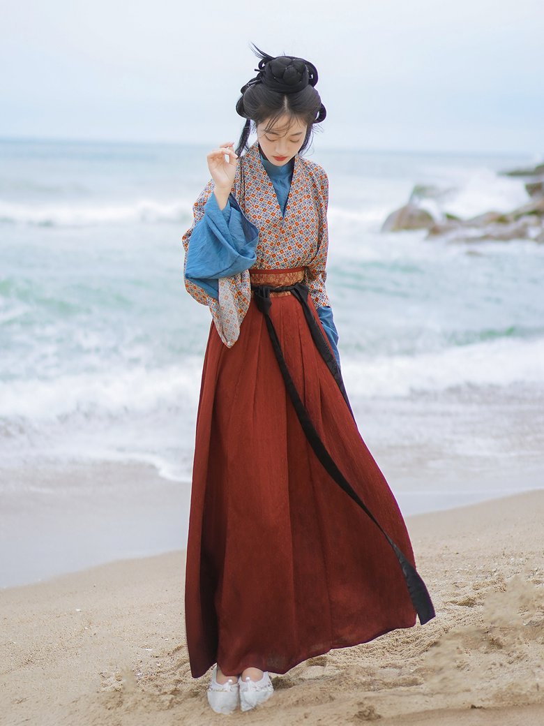 Guan Canghai 观沧海 Ocean View Wei Jin Ruqun – Nüwa Hanfu