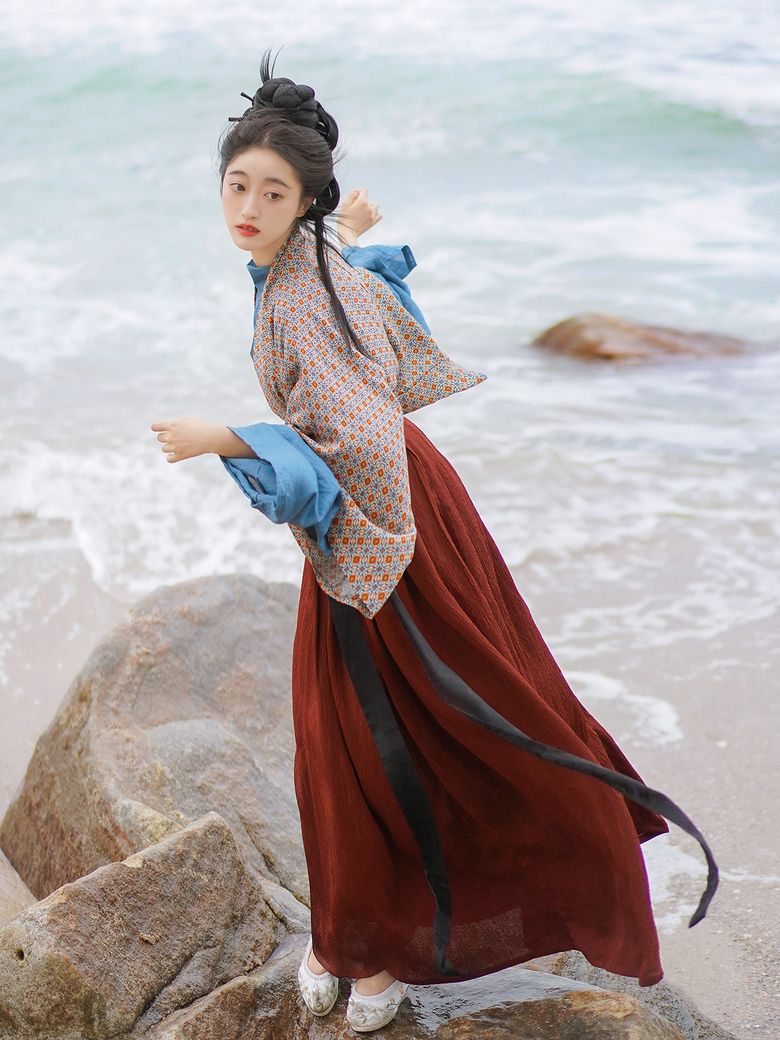 Guan Canghai 观沧海 Ocean View Wei Jin Ruqun – Nüwa Hanfu